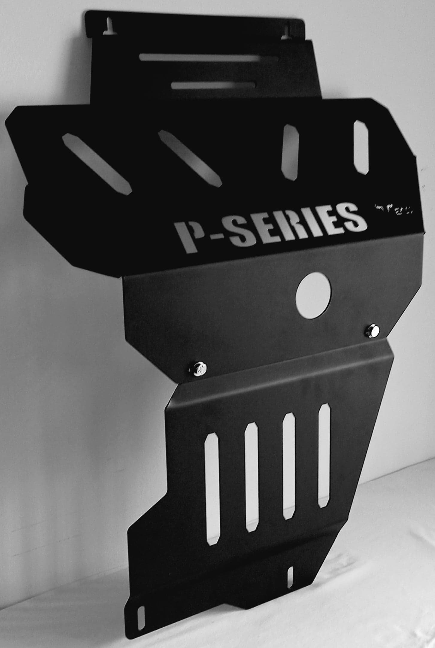 P-SERIES Bash plate (Black) - EAD 4X4